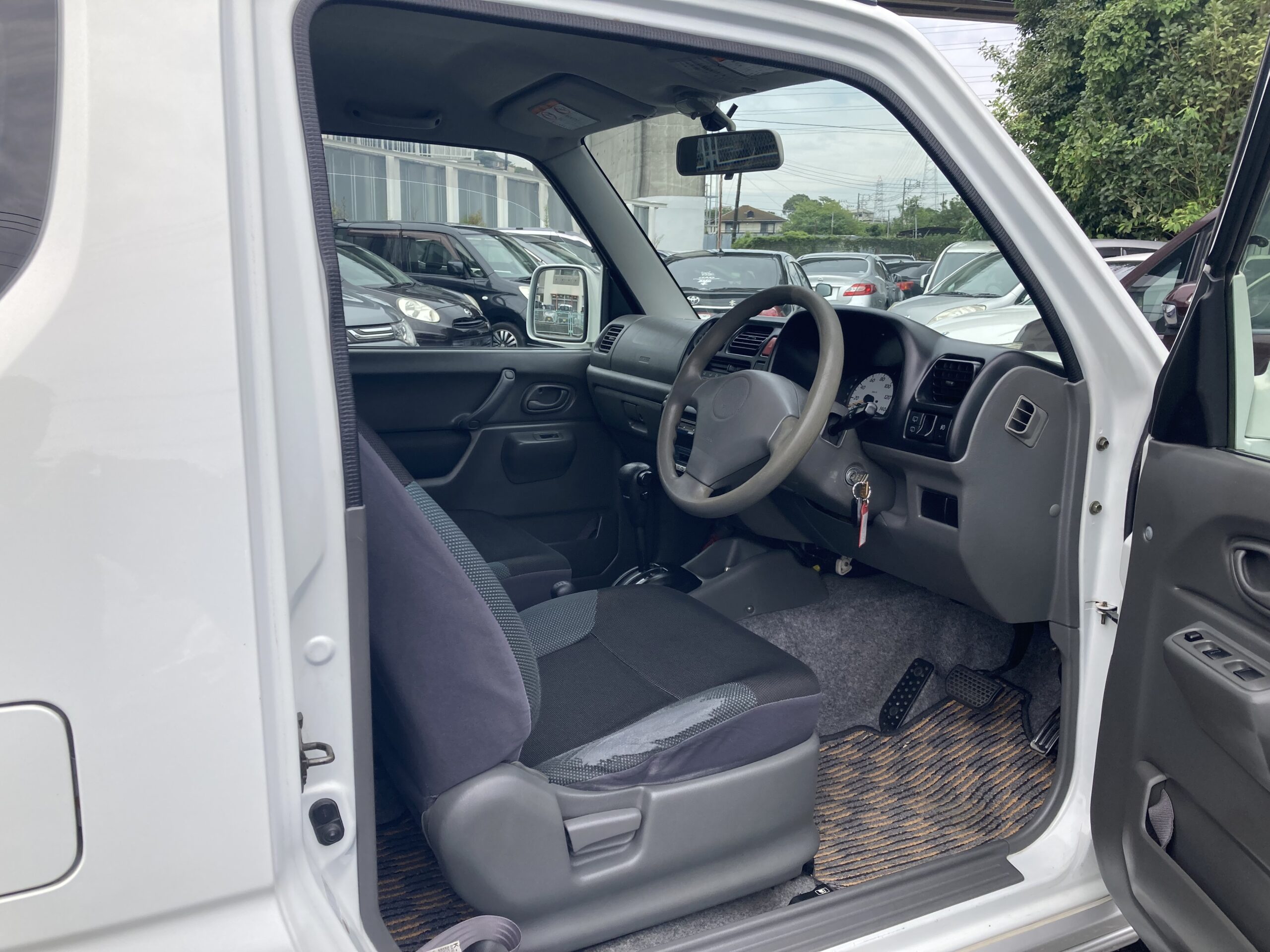 2000 Suzuki Jimny Wild Wind Turbo 4WD - GEODANA Cheap2Drive
